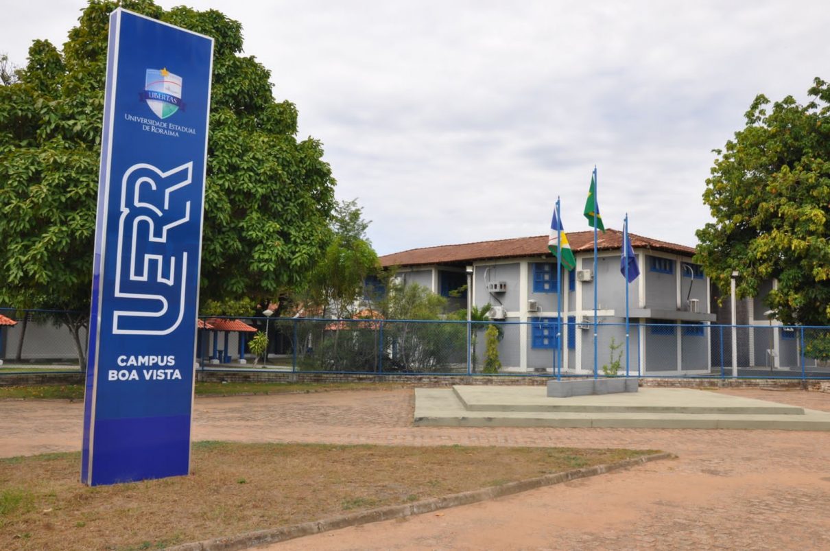 UERR lança concurso público para cargo de analista jurídico - UERR ...