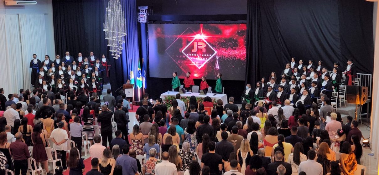FORMATURA - Uerr promove Colação de Grau para alunos de 15 cursos ...