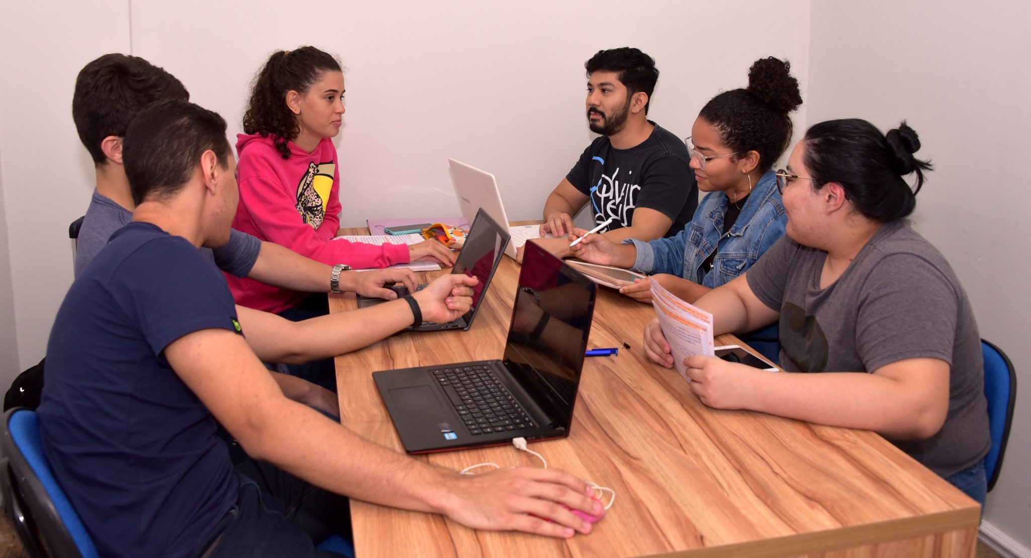 UERR completa 17 anos com anúncio de oferta para graduação EAD - UERR ...